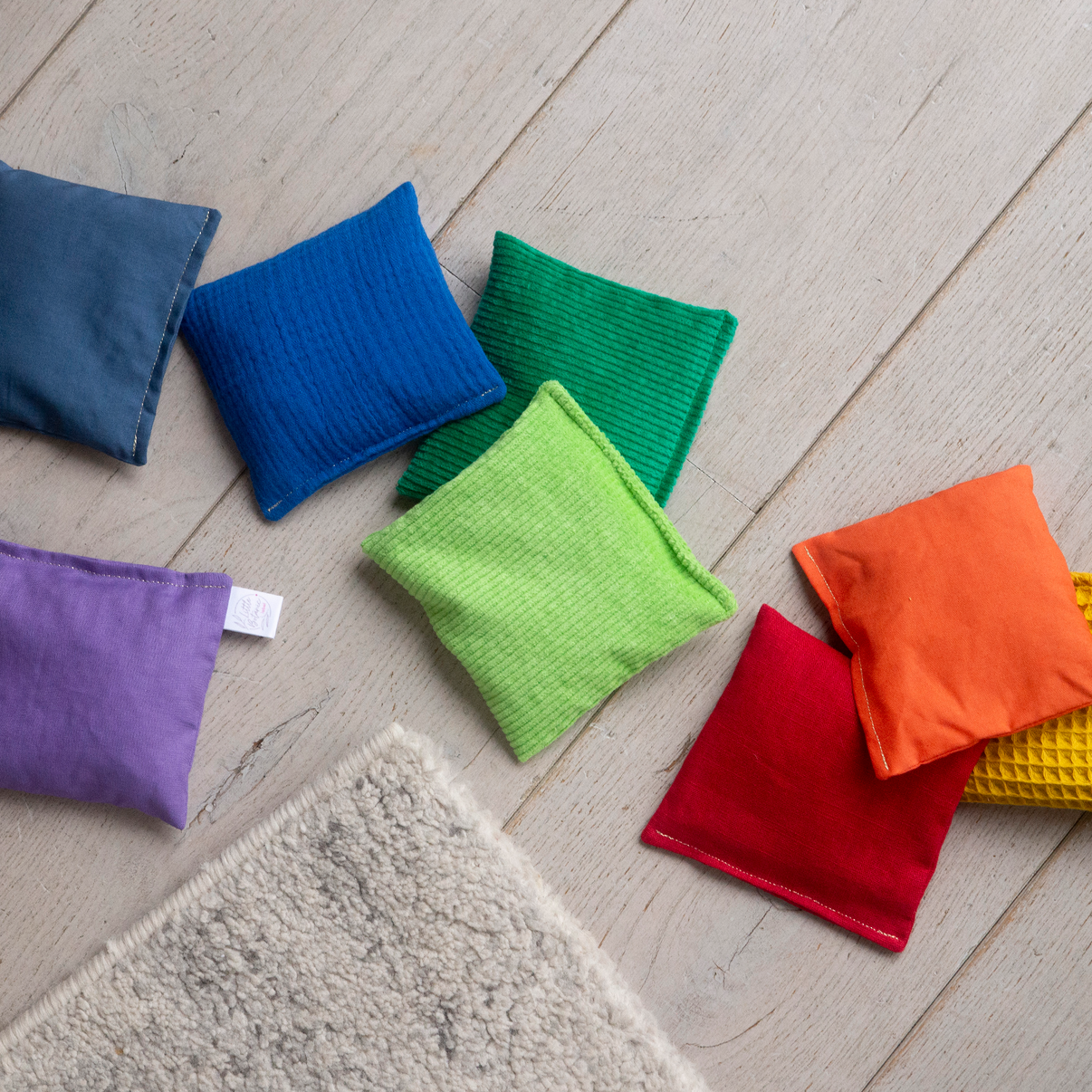 Regenboog pittenzakjes, 8 stuks - kleurrijk speelplezier 🌈 – Little ...